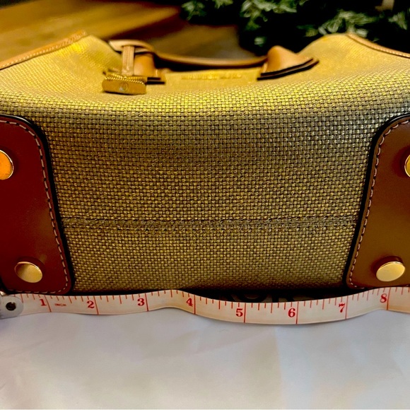 Michael Kors | Bags | Michael Kors Isla Small Tote | Poshmark